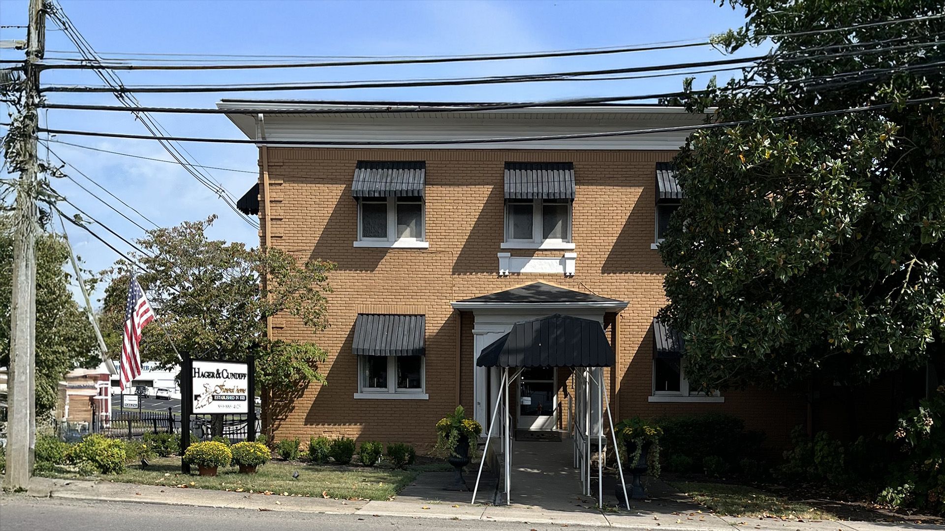 Hager and Cundiff Funeral Home | Nicholasville, KY