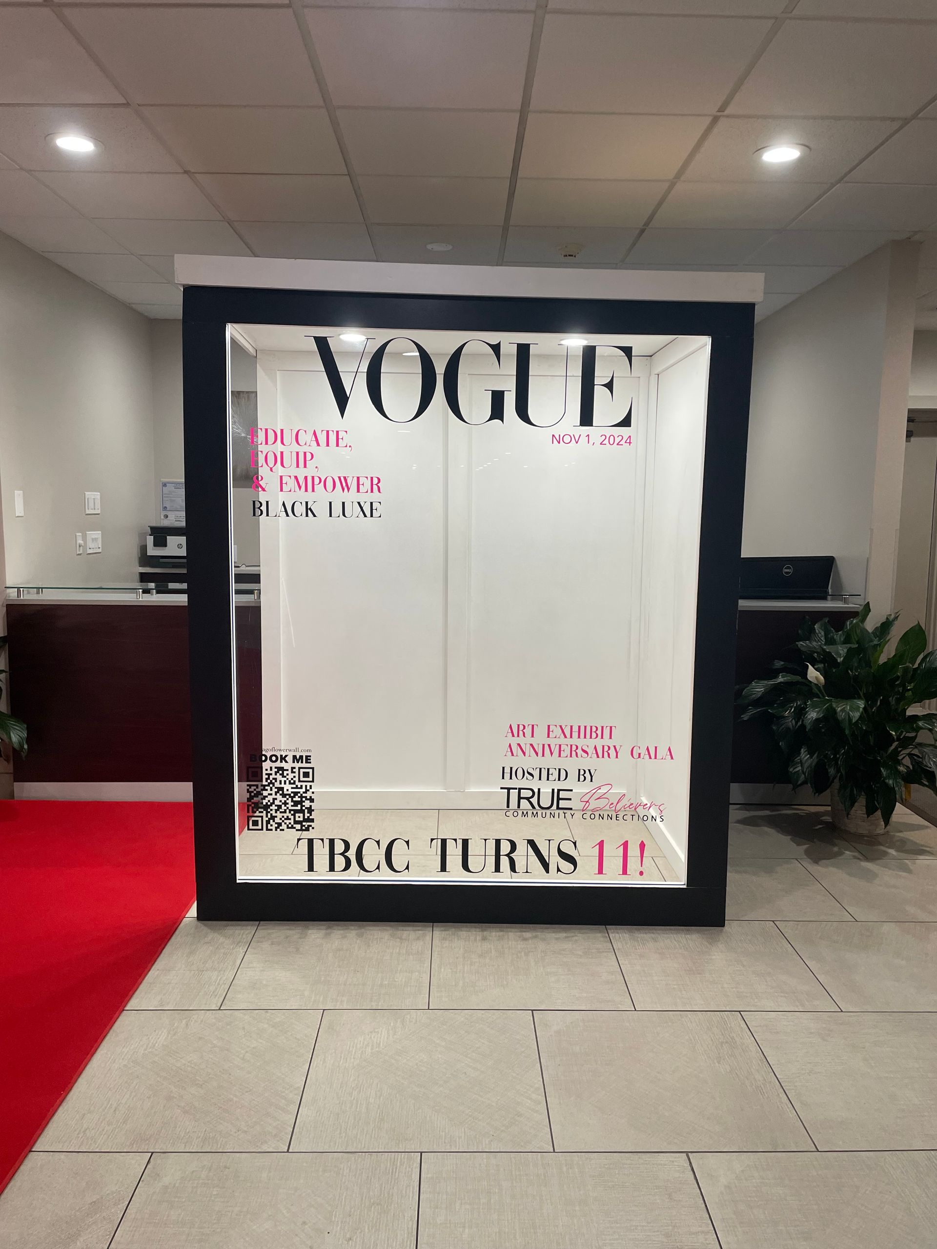 Vogue Photo Booth Rental | Magazine Photo Box Chicago