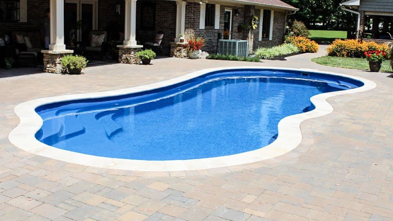 Arrow Master Pools | Luxury Fiberglass Pools by Imagine Pools™