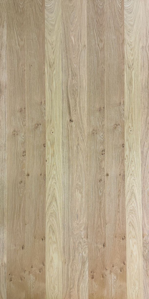 Character Oak Veneered Panels: Plywood & MDF