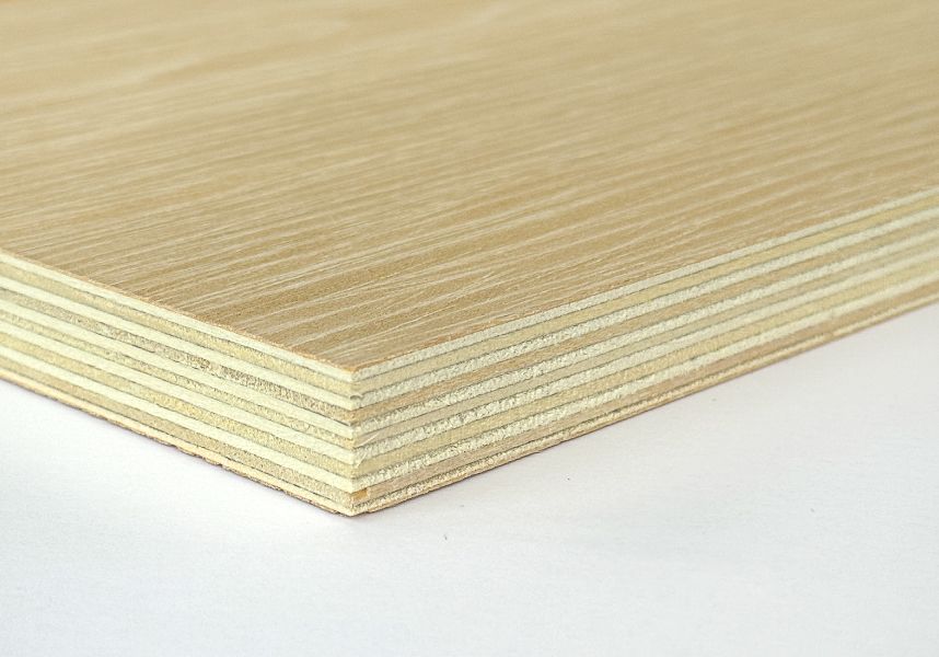 Walnut Veneered Panels: Plywood & MDF