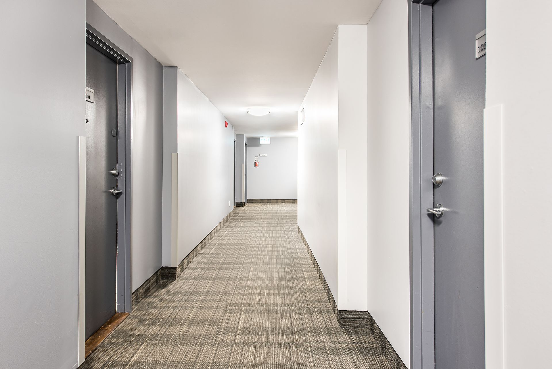 Suite and Building Pictures | Gallery, 65-85 Silver Springs Boulevard