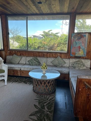 Realtor | Brightwaters, NY | (631)583-9500