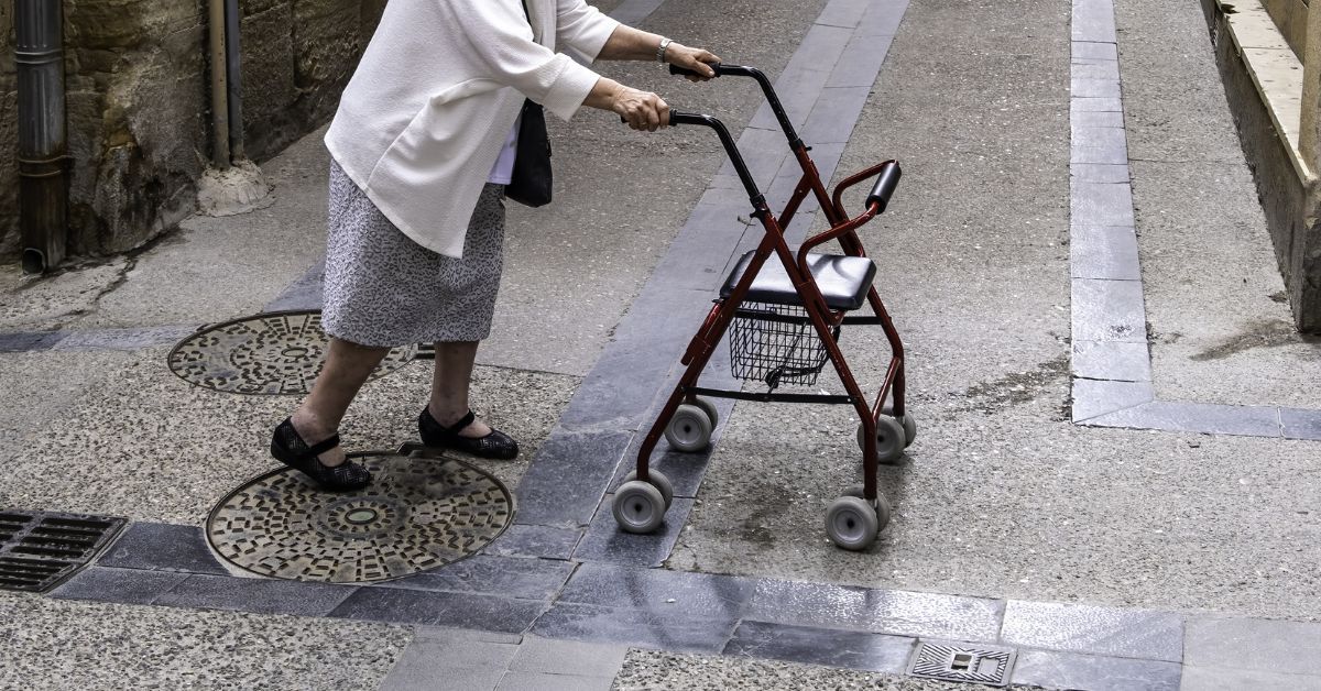 Outdoor Walkers for Seniors | Warrior Service Company