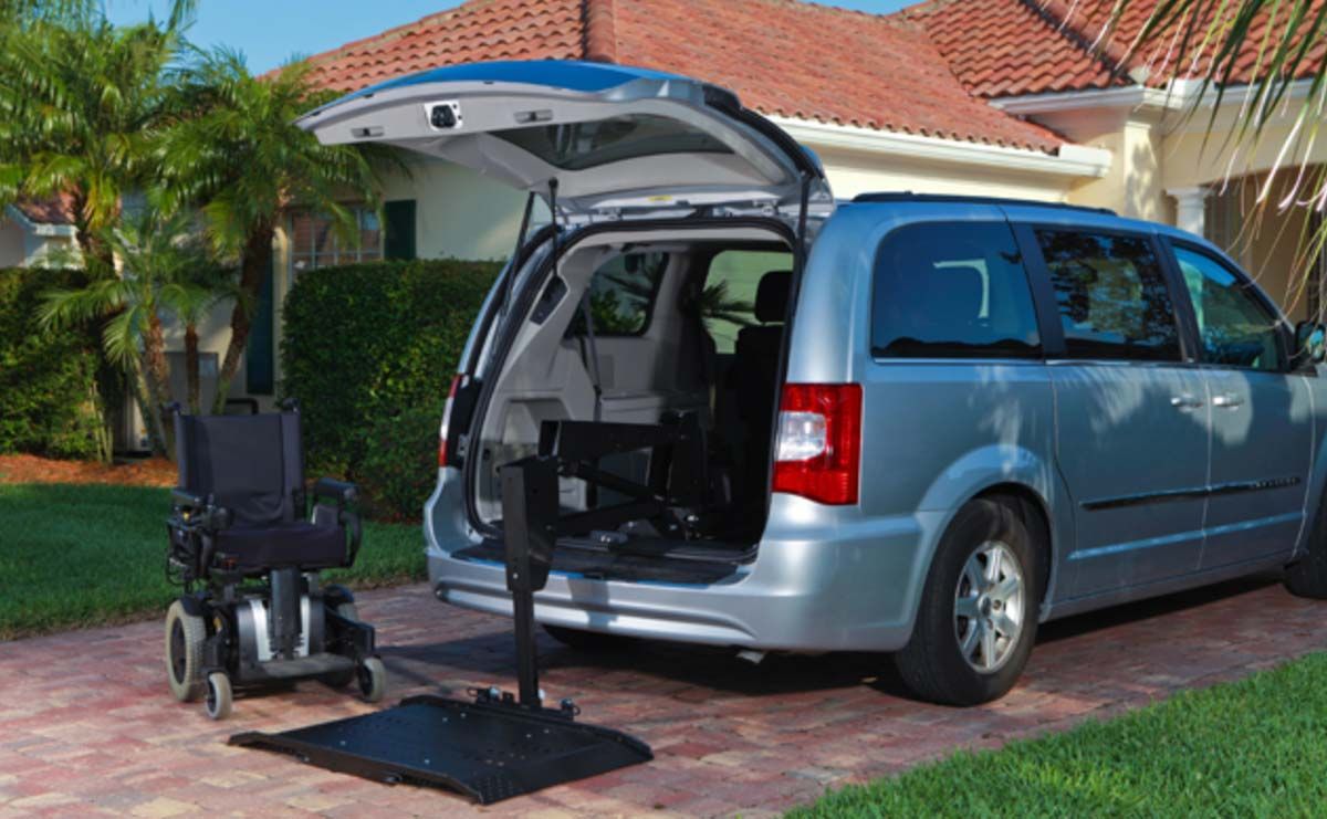 Choosing the Right Wheelchair Lift for Vans