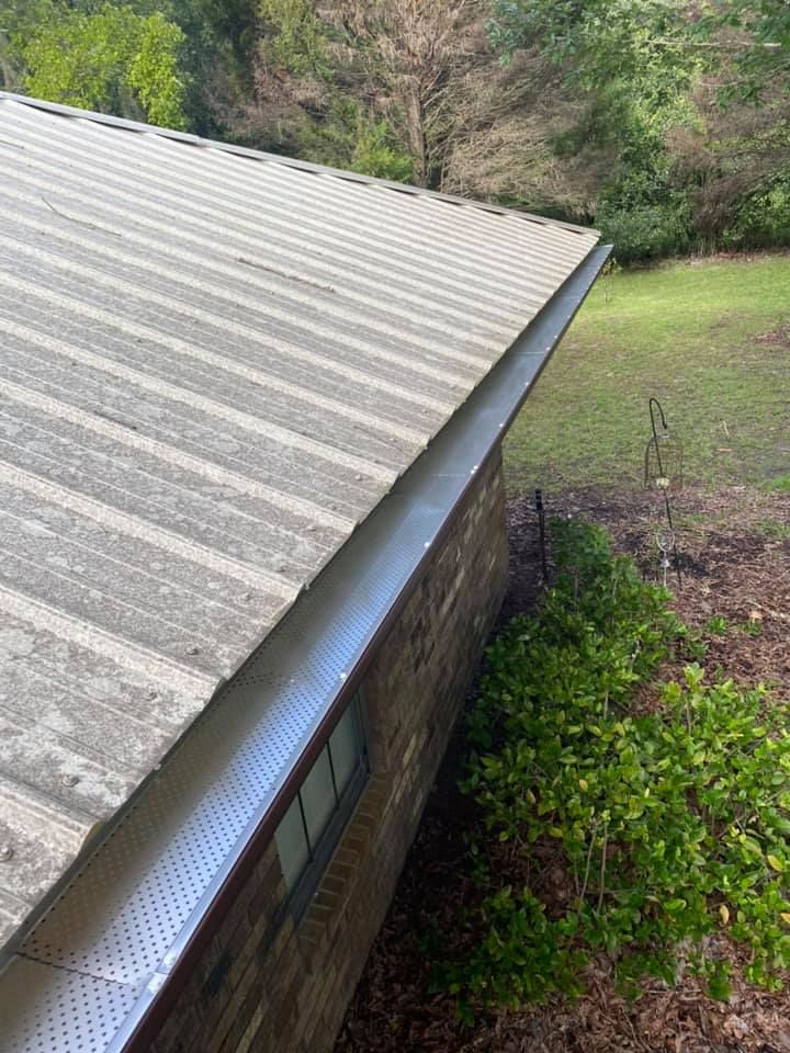 Leaf Protection | Brooker, FL | Streamline Seamless Gutters
