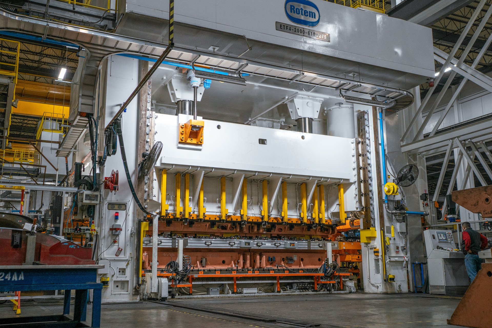 AUTOKINITON – CHICAGO, ILLINOIS