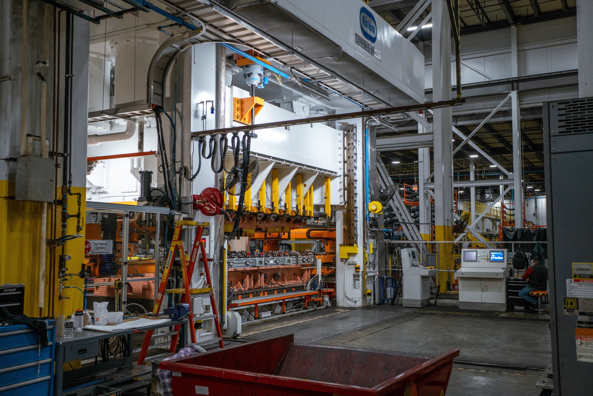 AUTOKINITON – CHICAGO, ILLINOIS