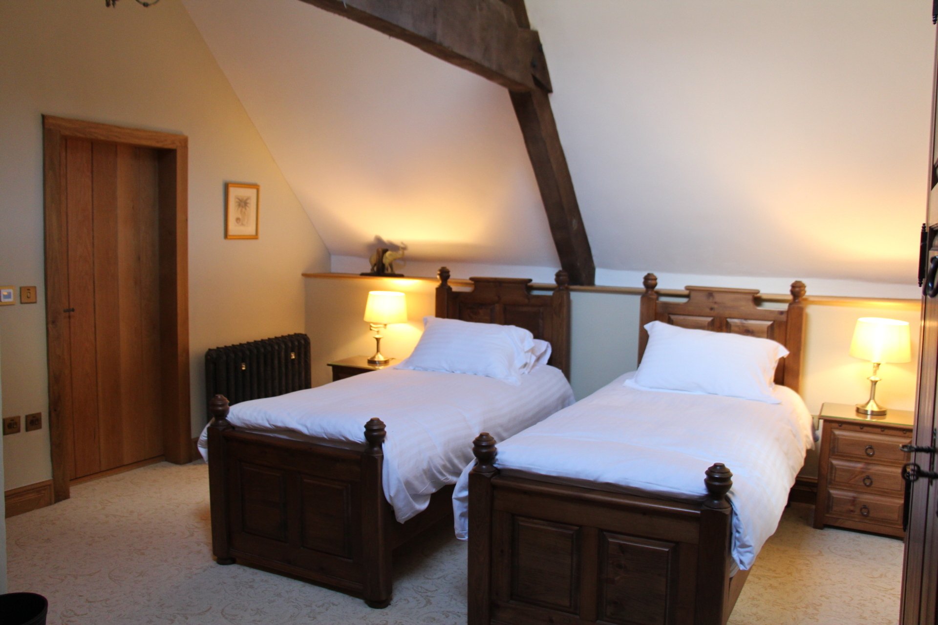 Y Fan Bed and Breakfast Caerphilly