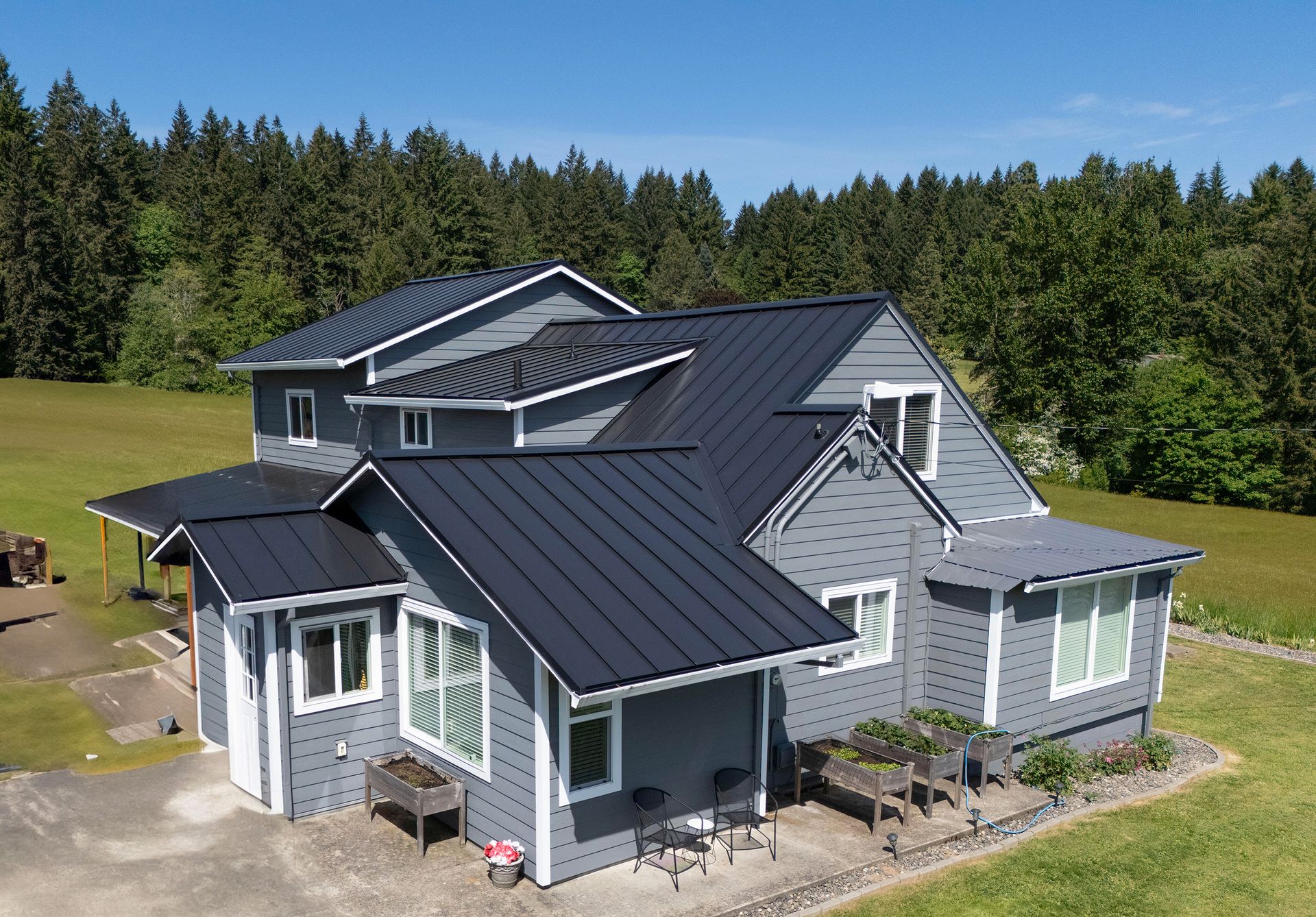 Metal Roofing Portland Oregon 🇺🇸 | Voted Best Metal Roofing Contractor
