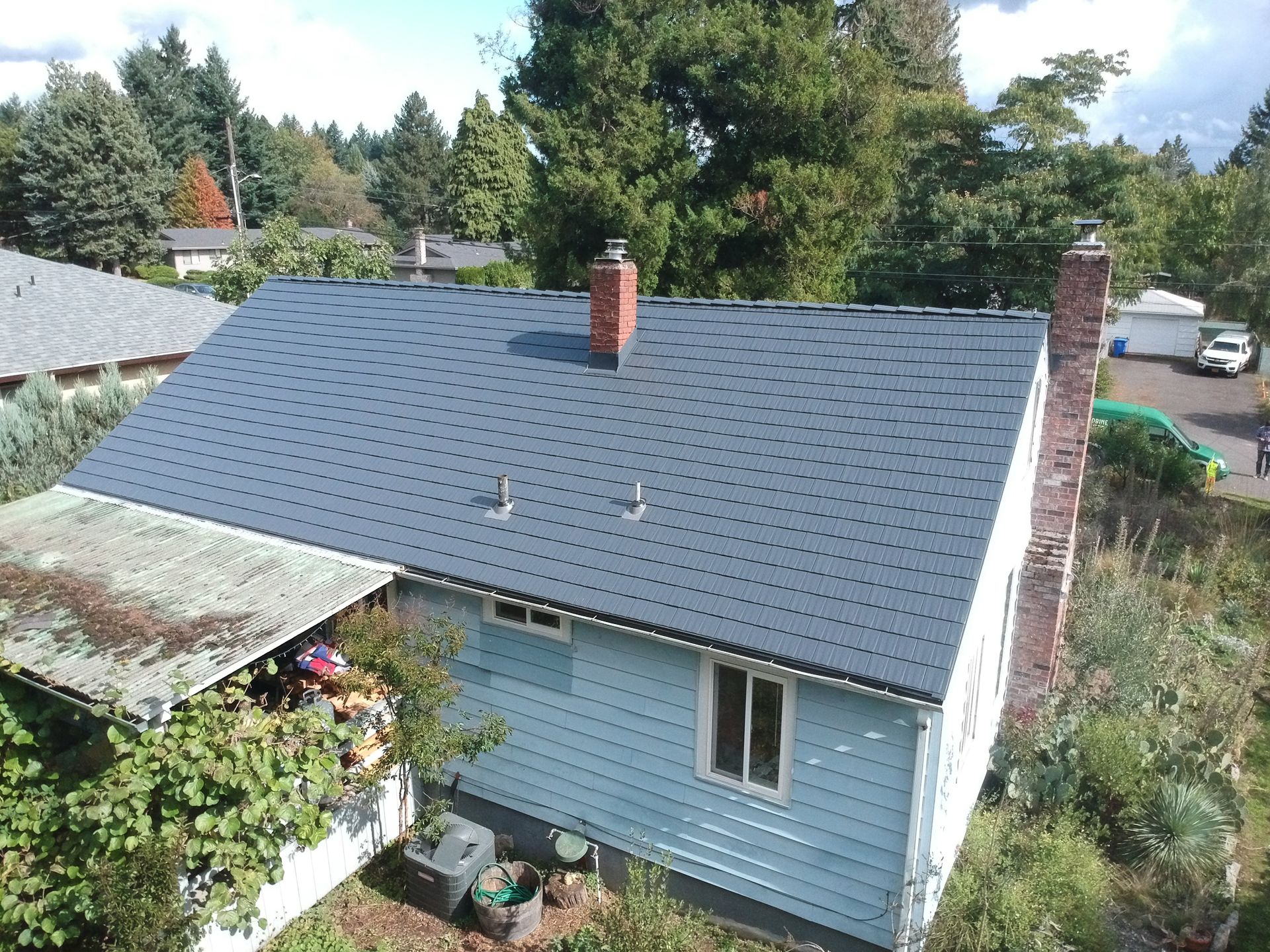 Cedar Shingle Roofing in Oregon | Durable, Lightweight, Fire-Rated ...
