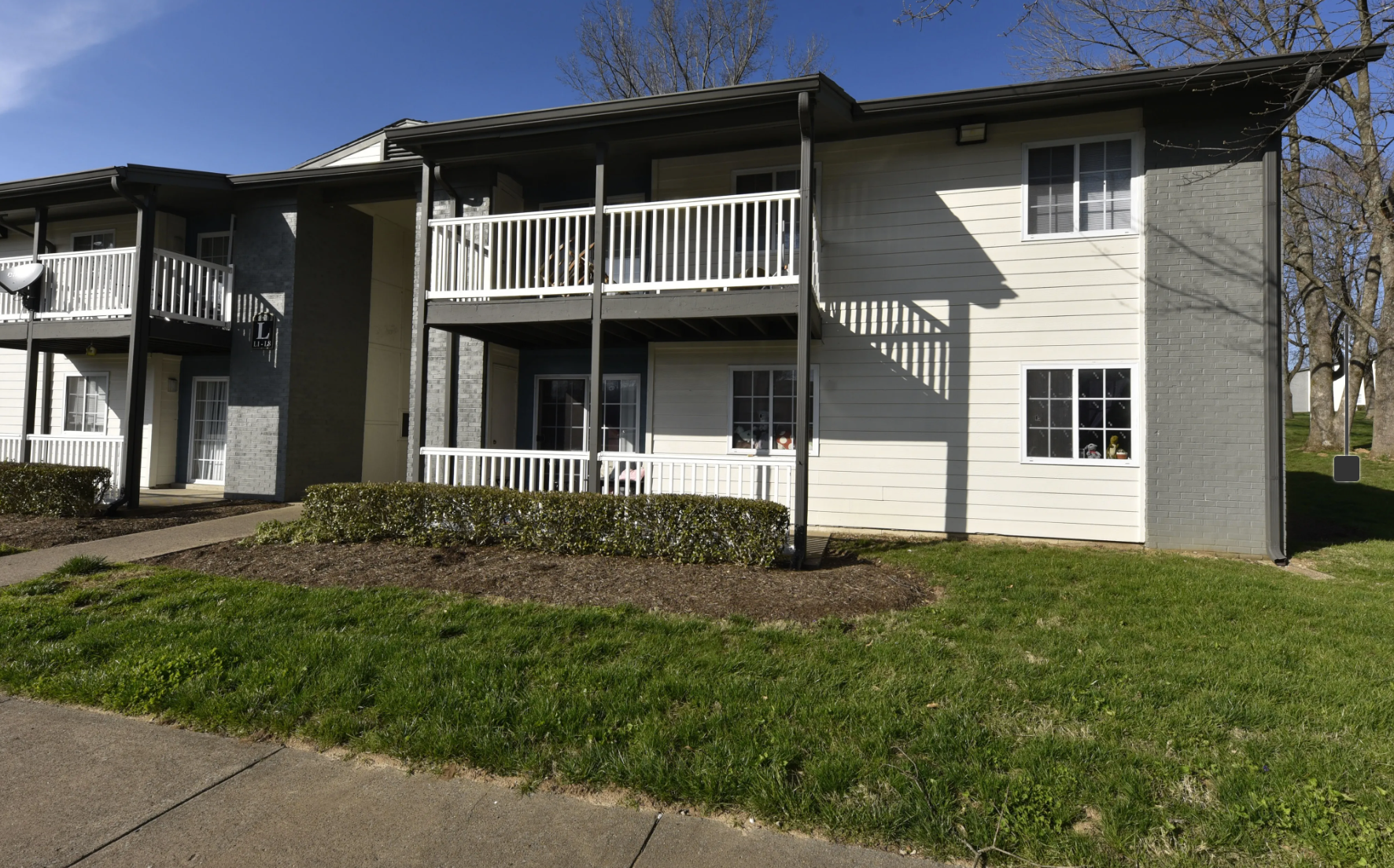 Brookhaven Apartments