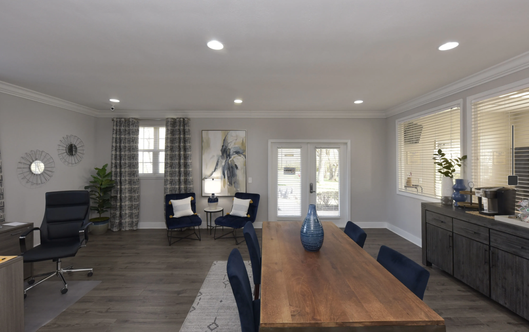 Brookhaven Apartments