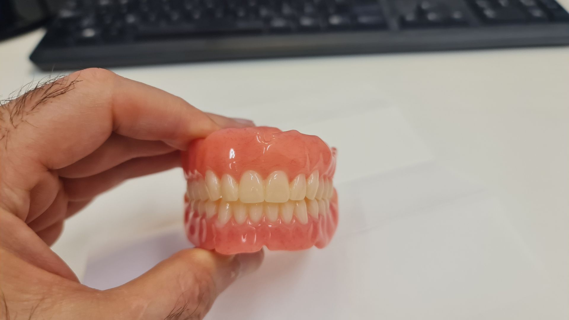 Feel Confident | Right Dentures