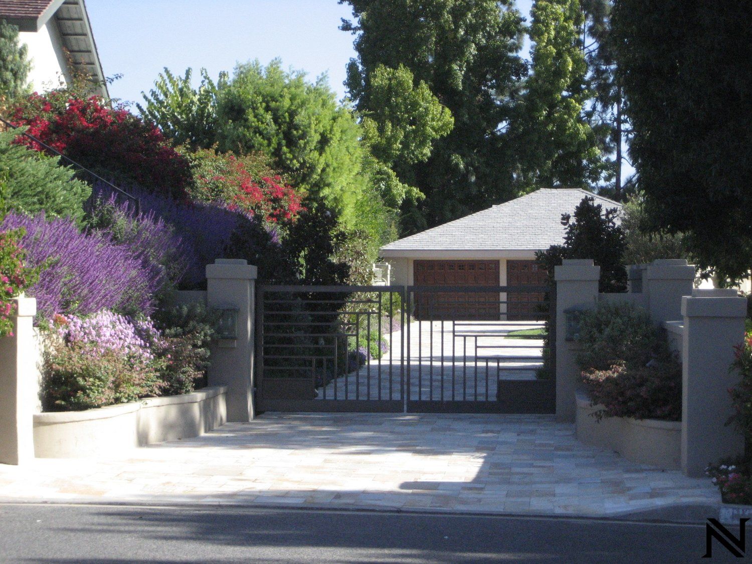 Modern Driveway Gates | Naddour's Custom Metalworks | SoCal