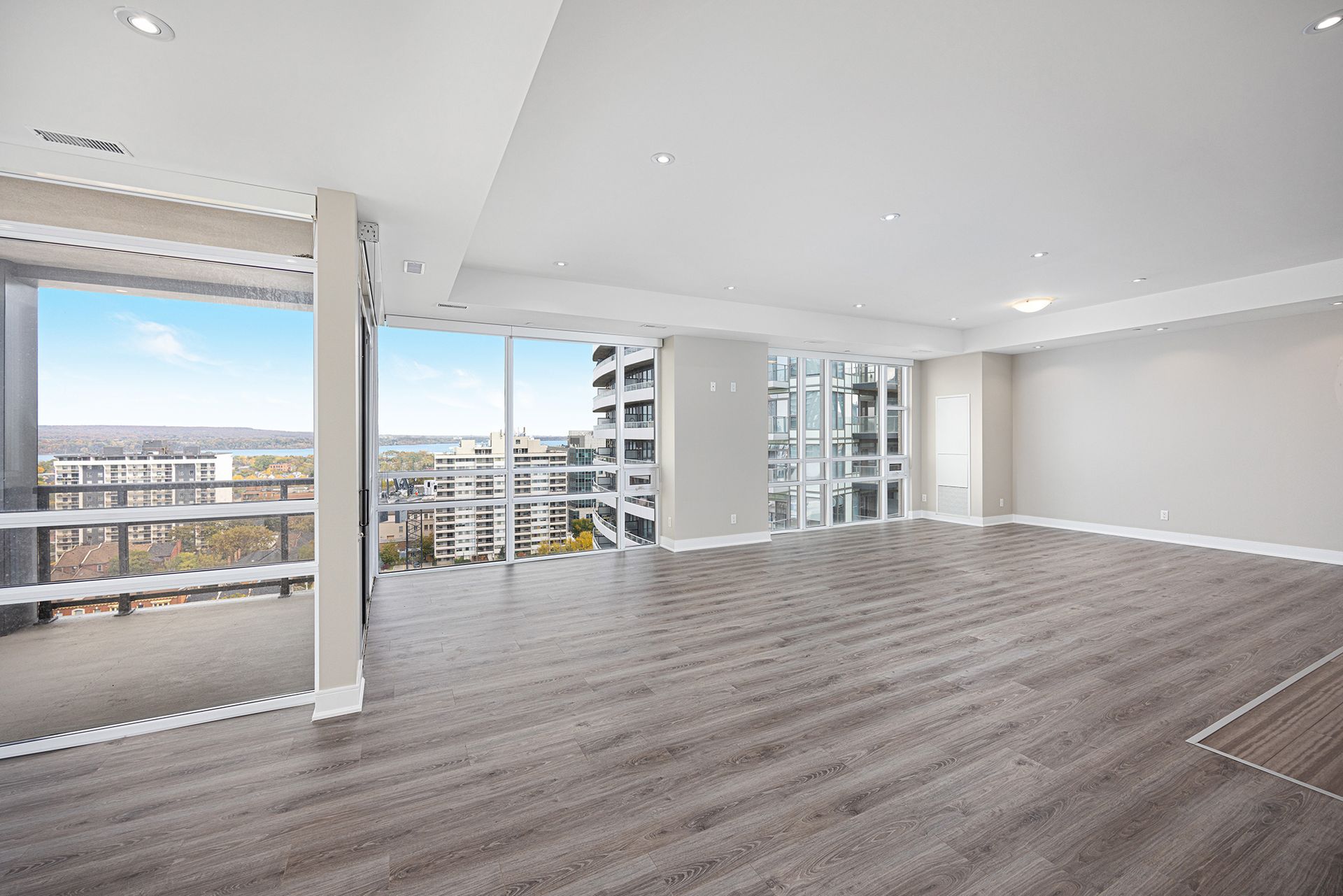 Hamilton Condo Apartments for Rent