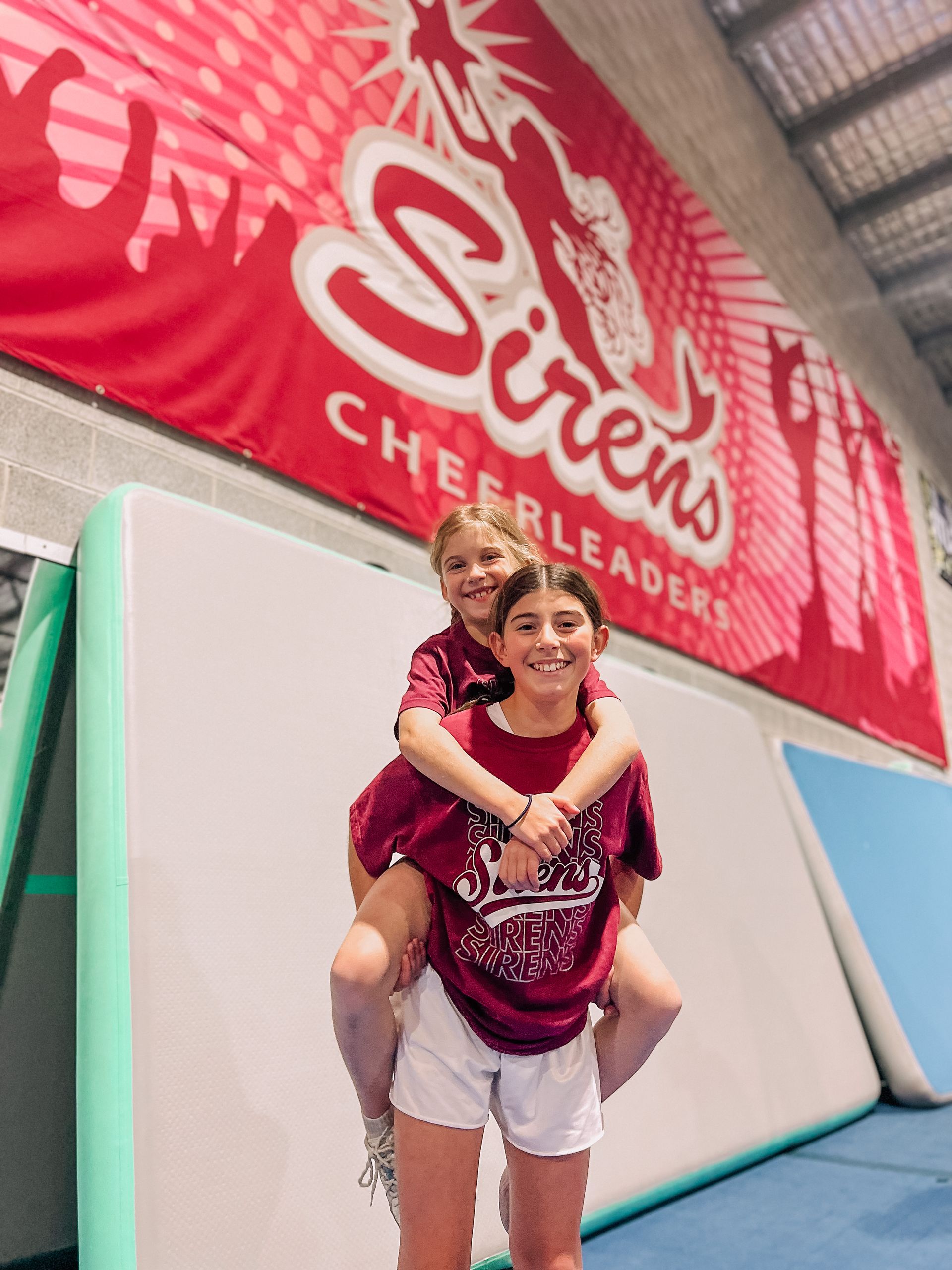 Looking For A Great Cheer Squad? | Sirens Cheerleaders