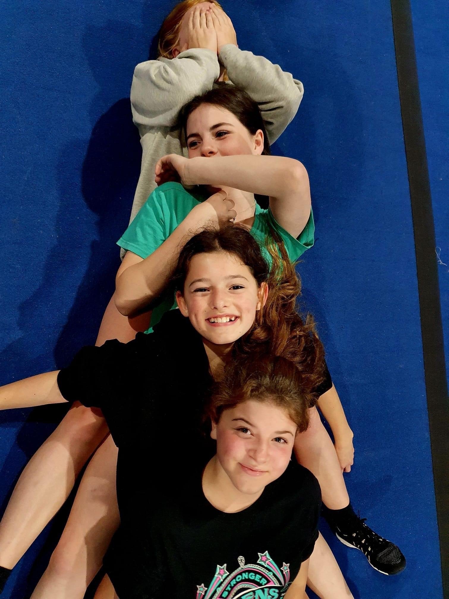 Looking For A Great Cheer Squad? | Sirens Cheerleaders