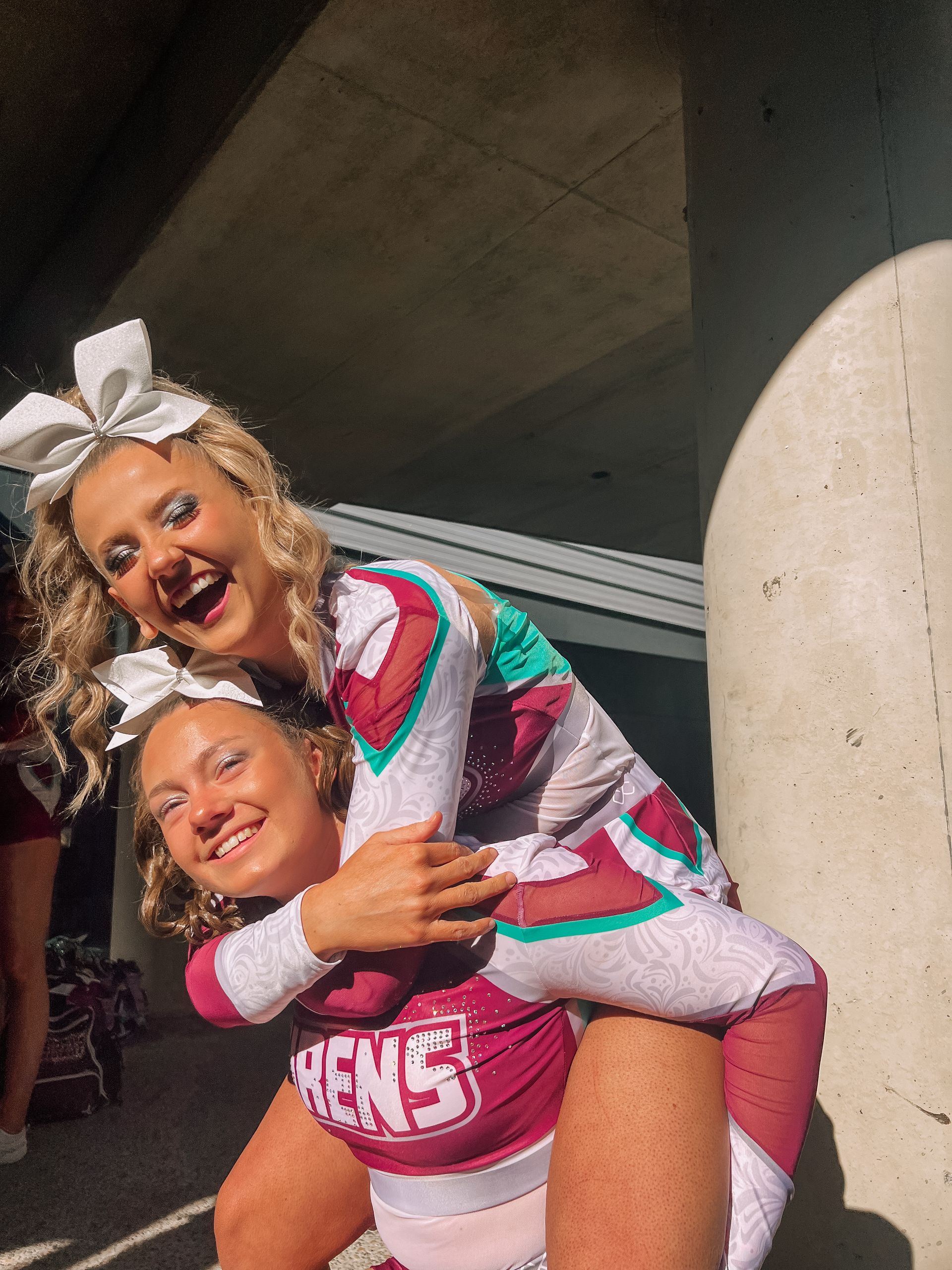 Looking For A Great Cheer Squad? | Sirens Cheerleaders