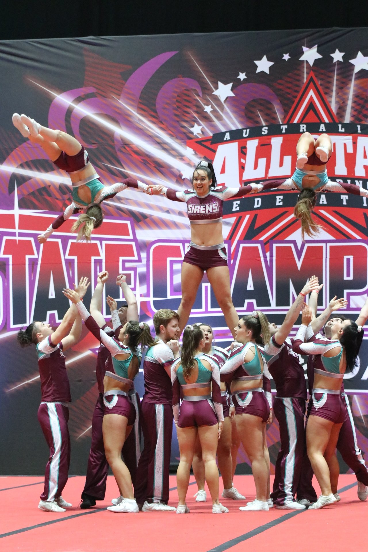 Looking For A Great Cheer Squad? | Sirens Cheerleaders