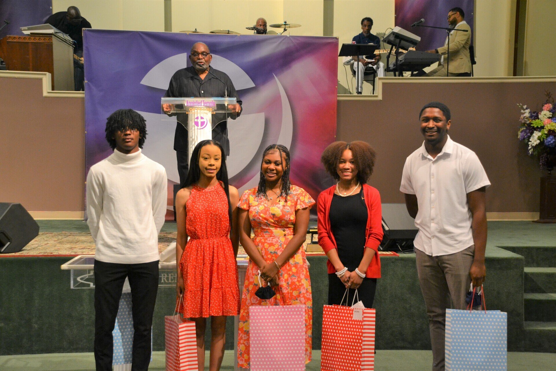 Ministries – Anointed Temple of Praise