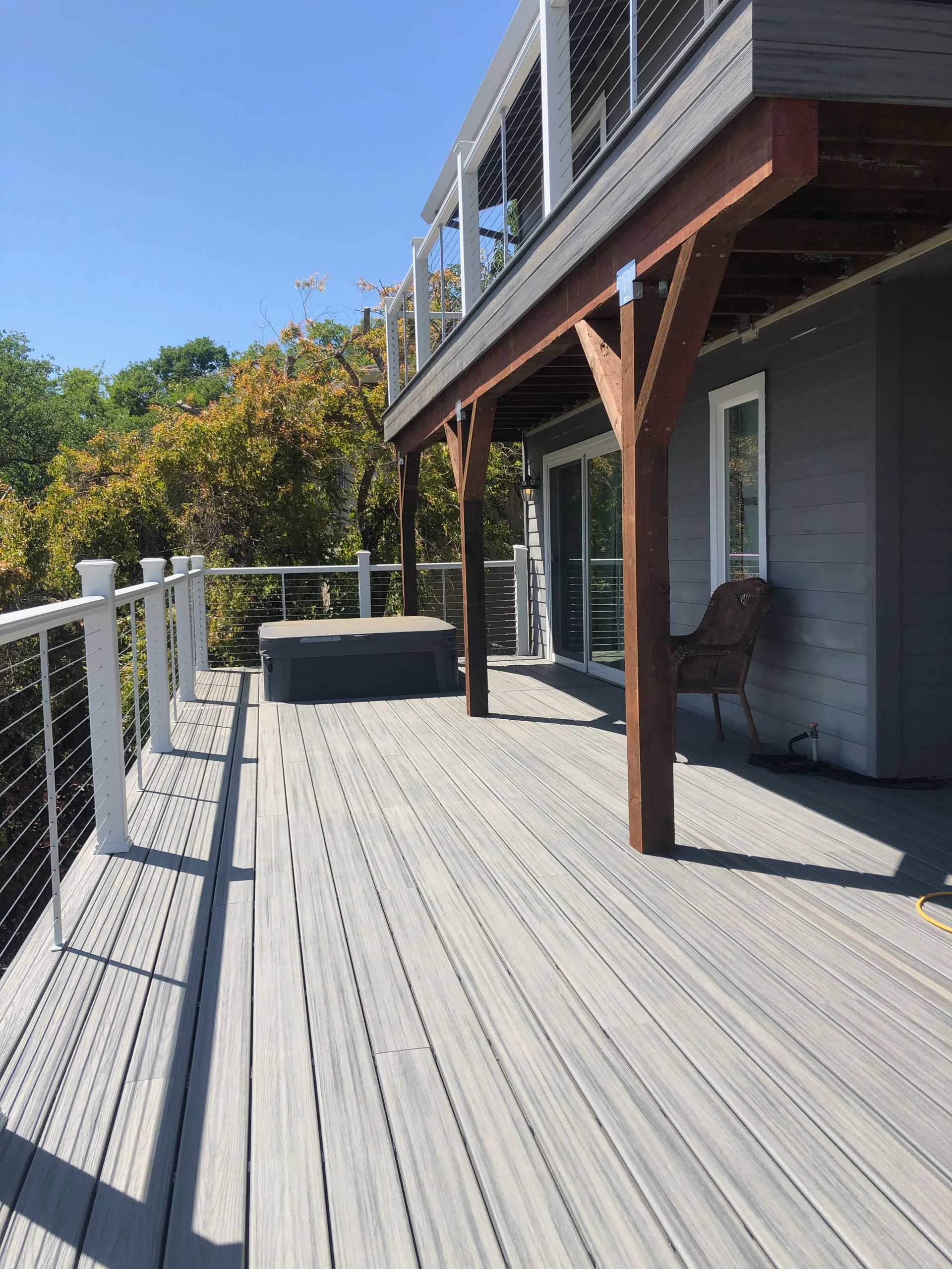 Custom Deck Railing Before & After Photos in Sacramento CA