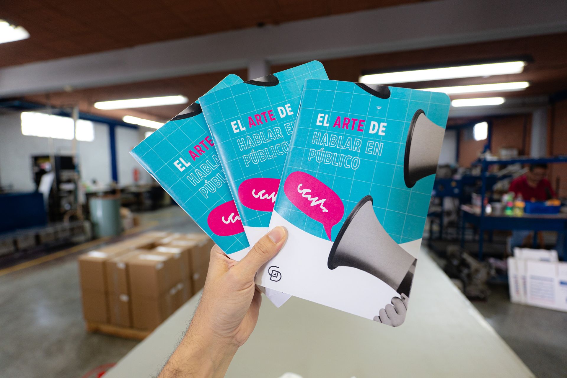 ¿Qué debes considerar al cotizar una impresión comercial?
