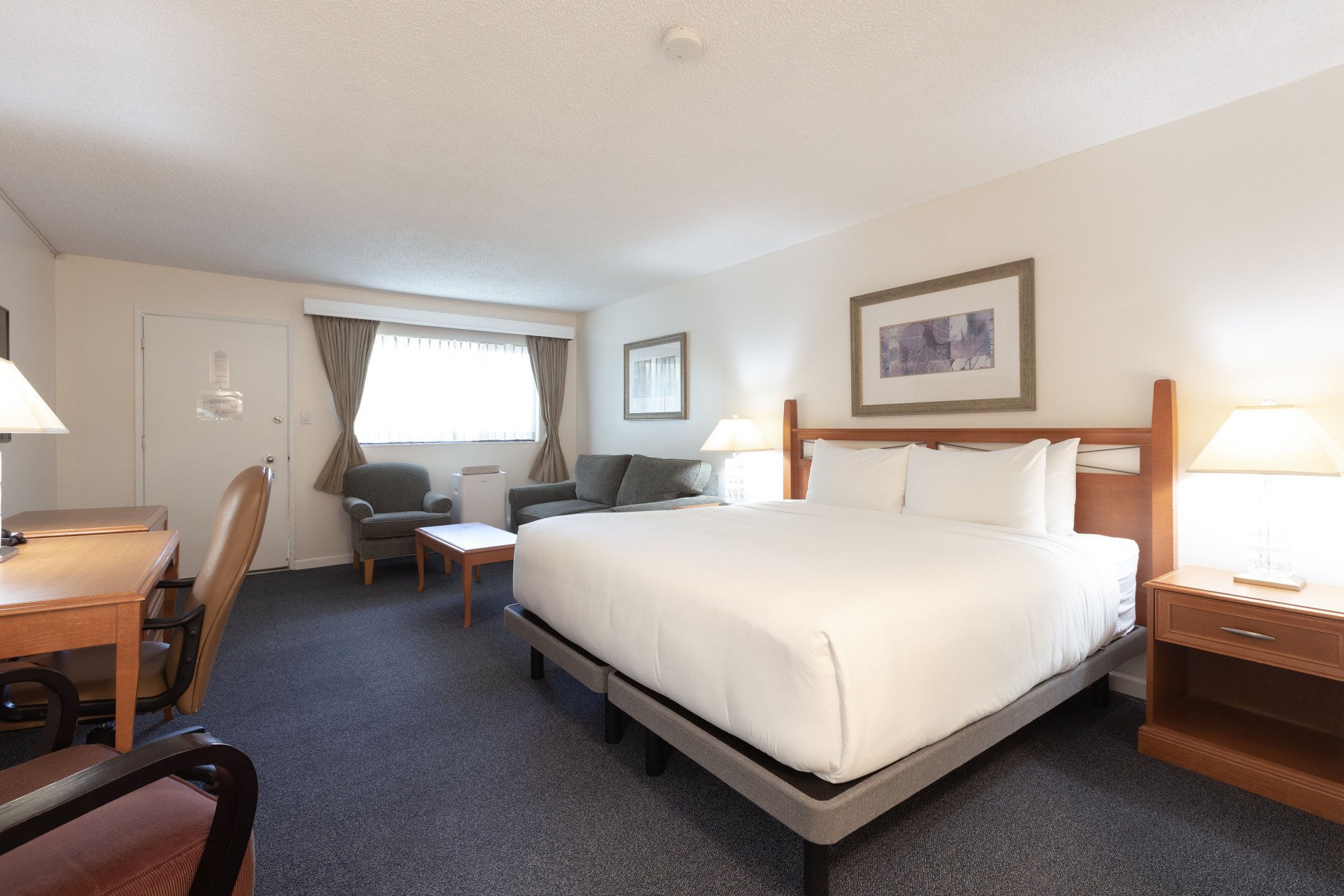Robin Hood Inn and Suites | Top Victoria, BC Hotel‎ - Rooms