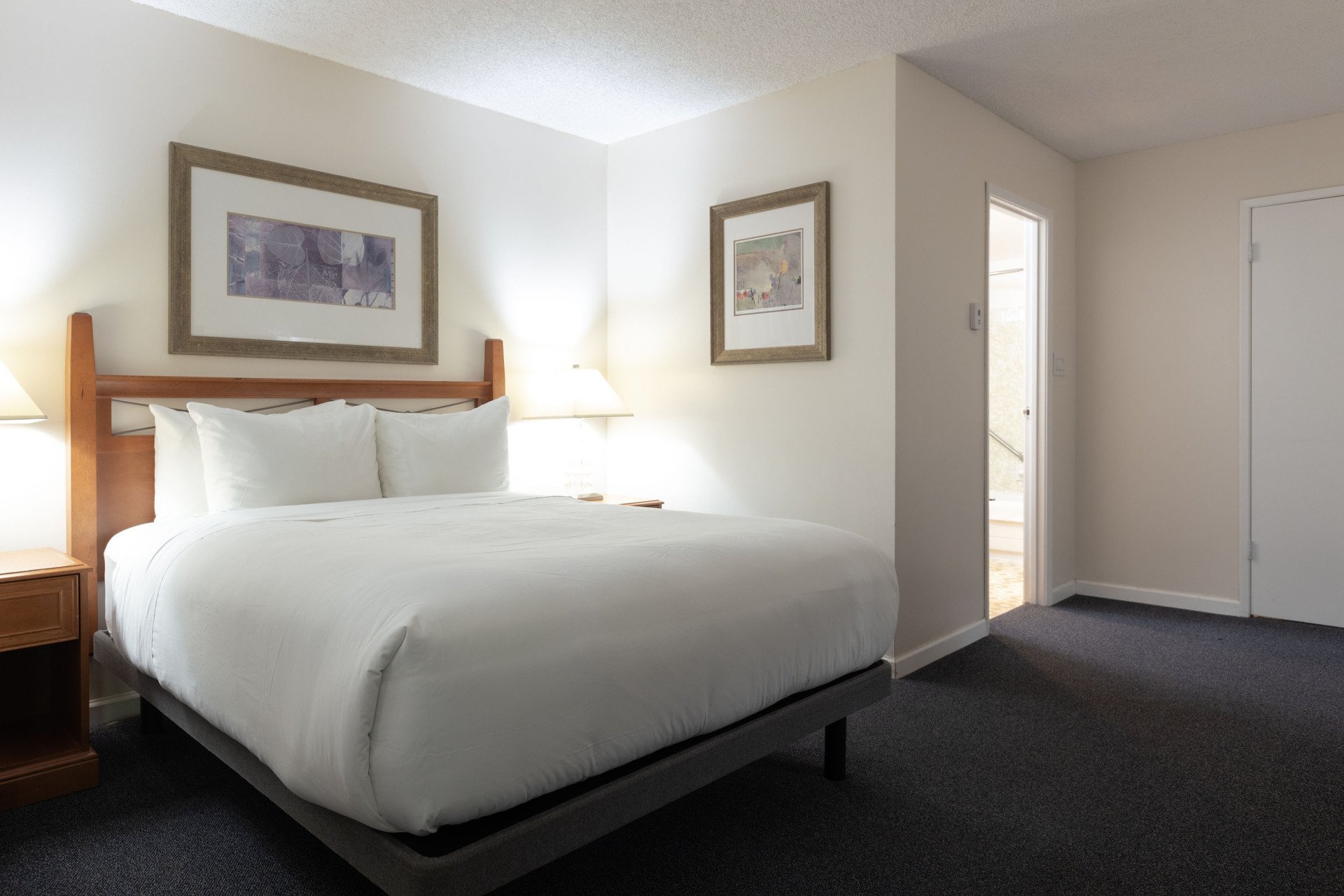 Robin Hood Inn and Suites | Top Victoria, BC Hotel‎ - Rooms