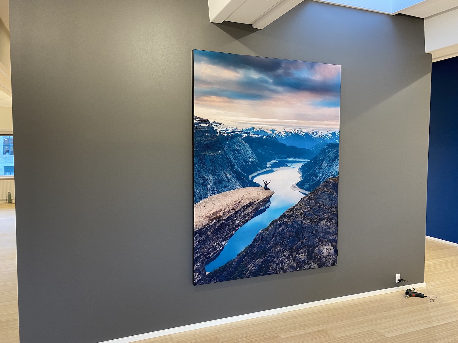 Akustikbilleder til Tour Partner Group | Dansk Lydisolering