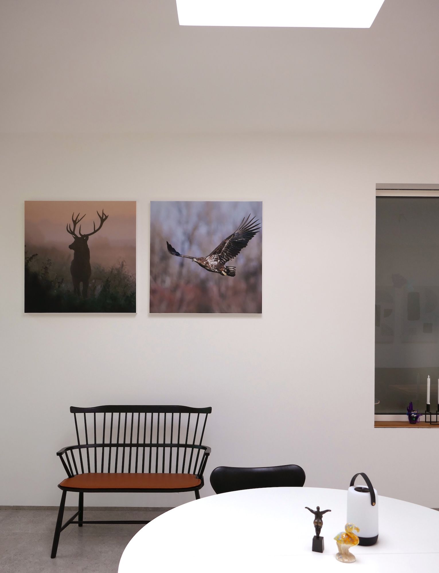 Akustisk dæmpning med akustikbilleder | Stilrent design og dansk produceret