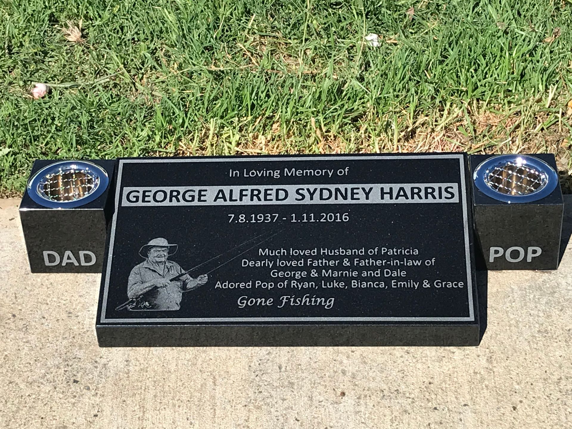 Our Wedge Style Headstones | Tamworth, NSW