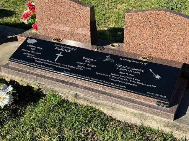 Granite Panels | Tamworth, NSW | A Superior Monument