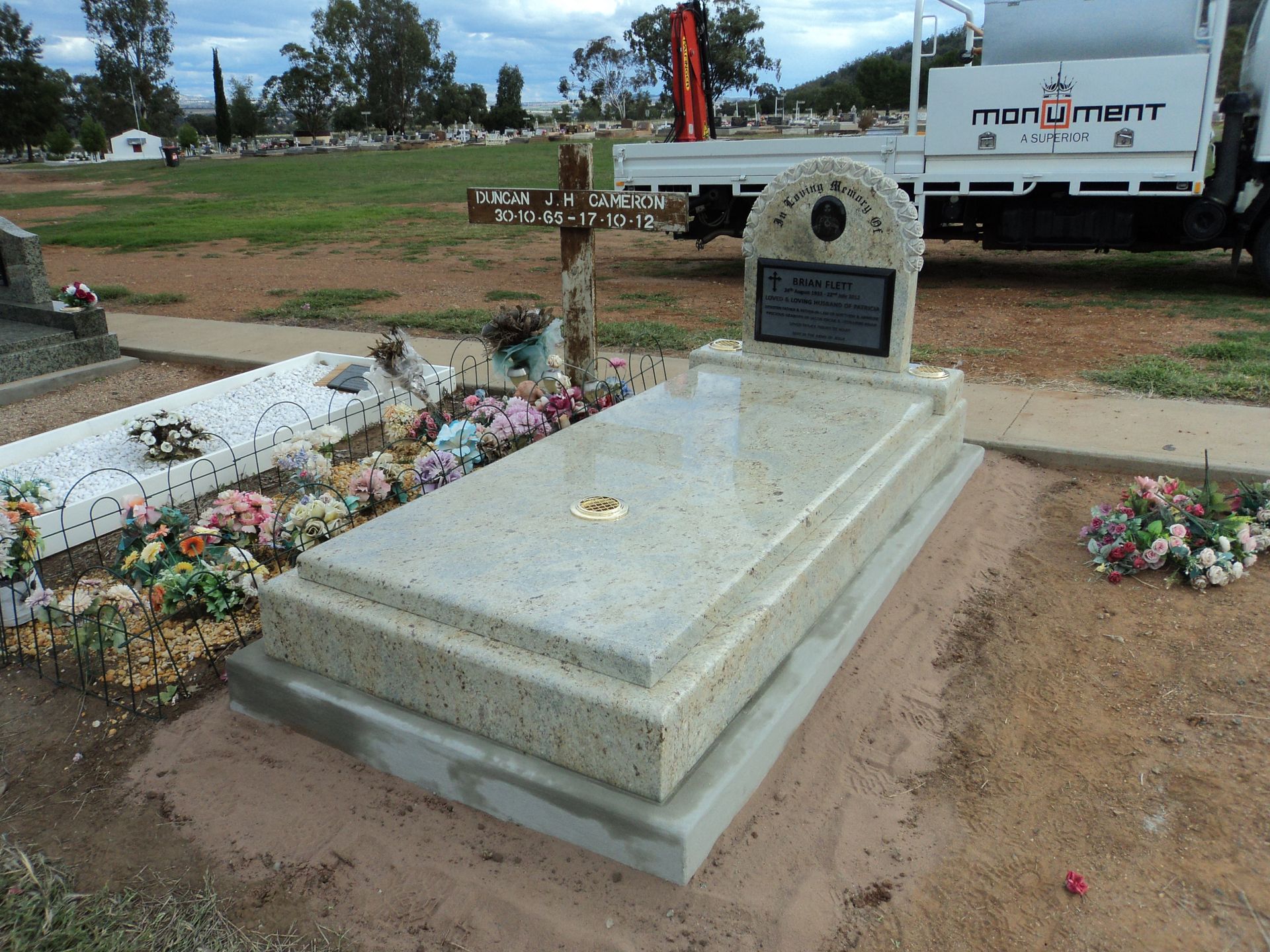 Single Monuments | Tamworth, NSW | A Superior Monument