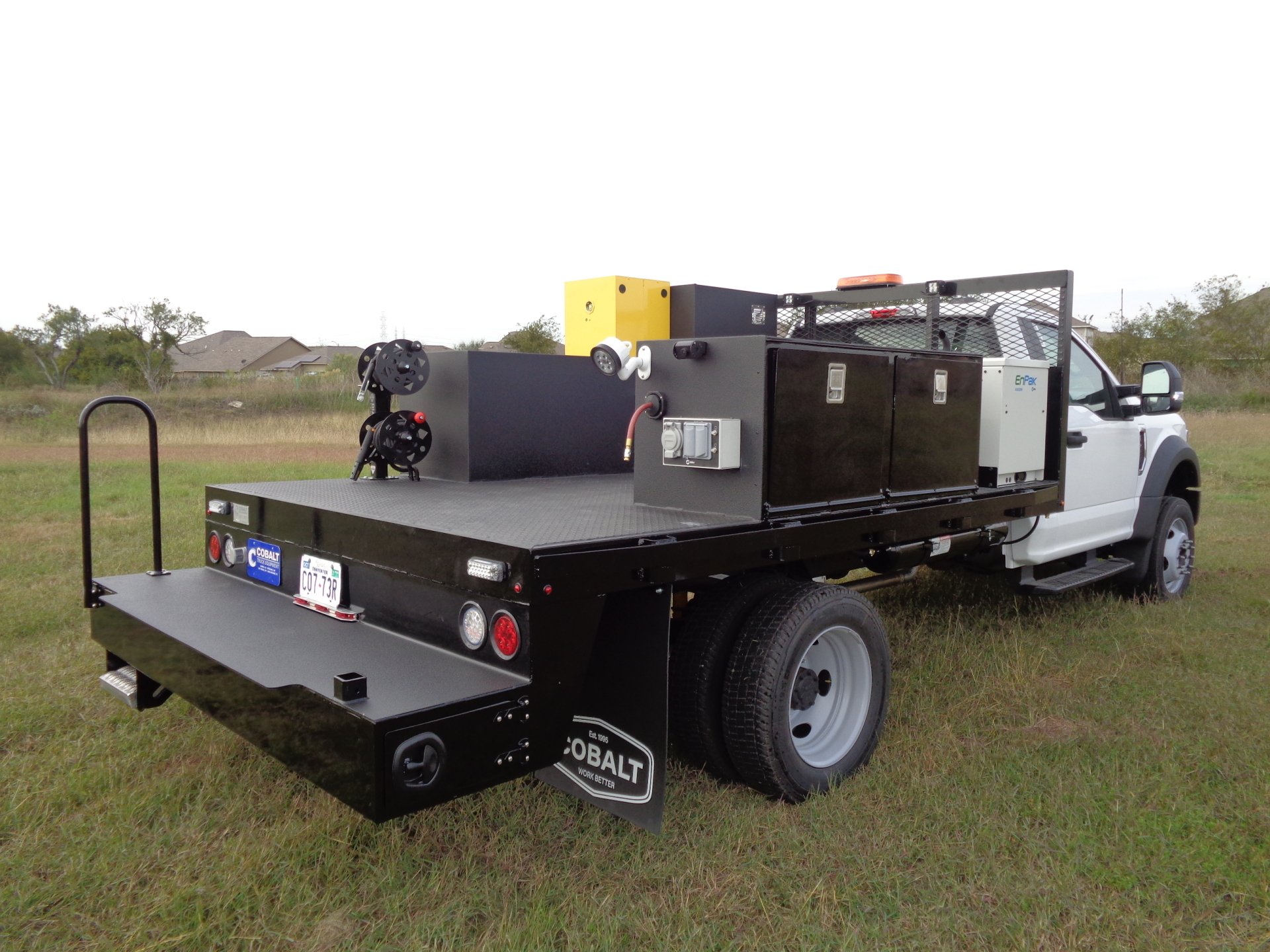 Truck Bodies & Lift Hoists | Tafco Equipment Co.
