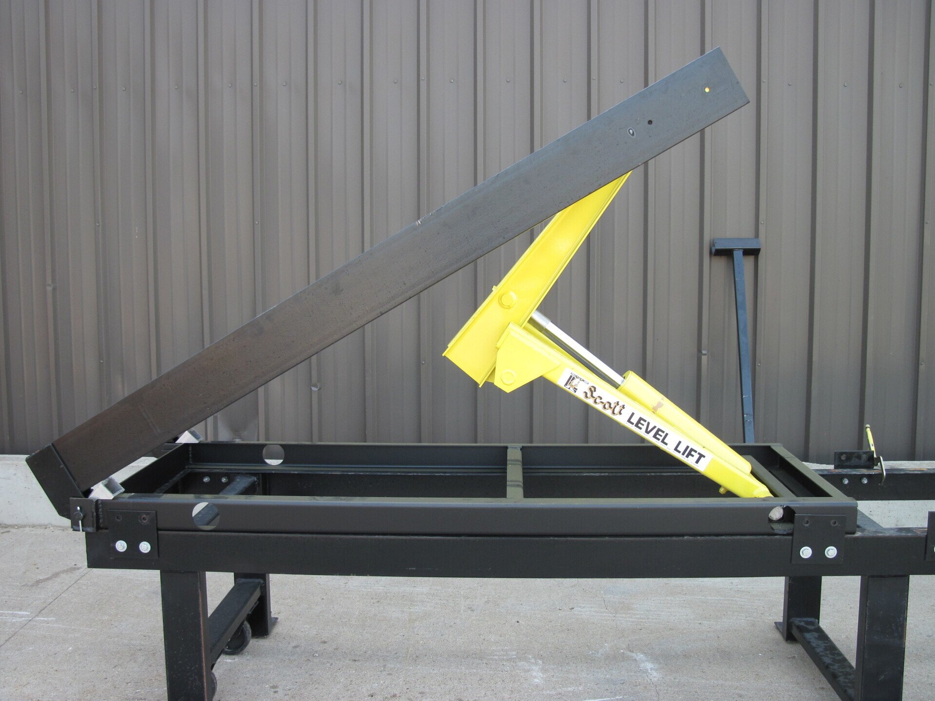 Scott Hoists LL-400 | Truck Lift Hoist | Scissor Lift | Level Lift