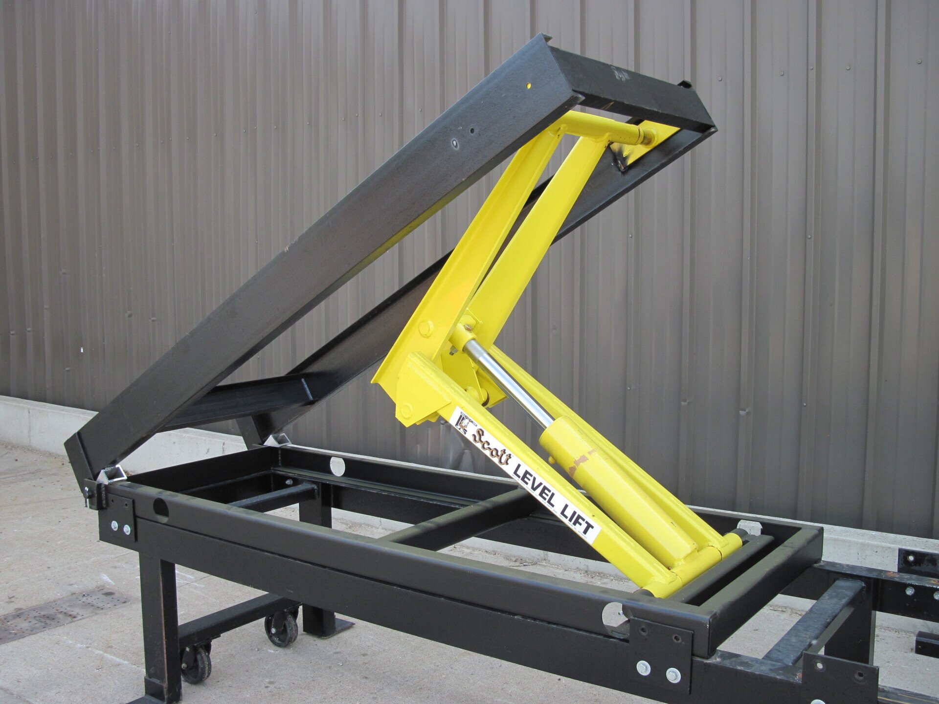 Scott Hoists LL-400 | Truck Lift Hoist | Scissor Lift | Level Lift