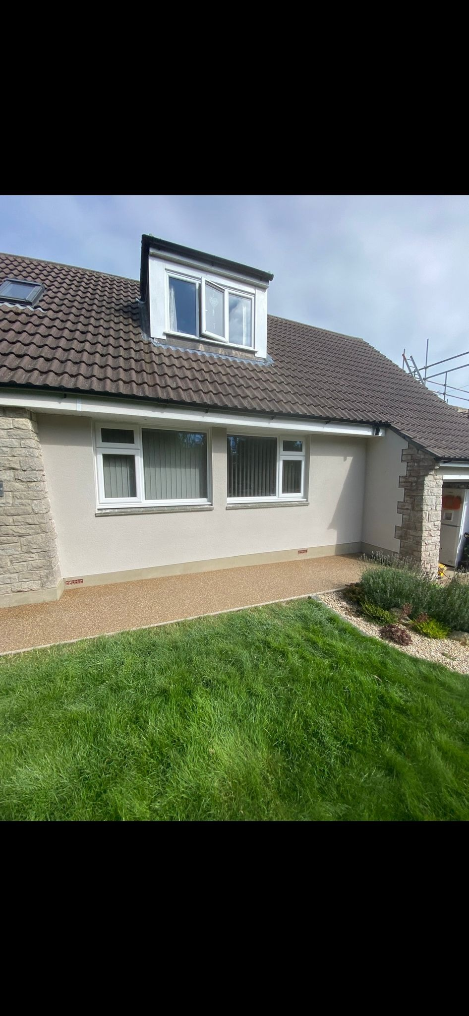 Floor Screeding & Rendering | Weymouth | SW Liquid Screed & Spray Rendering