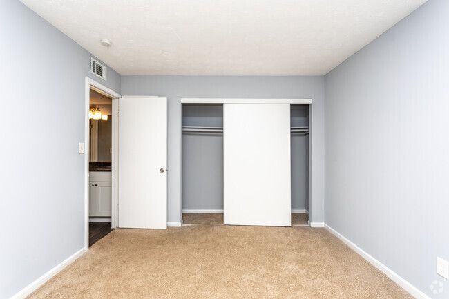 The Woods At Peppertree Apartments | Decatur, GA