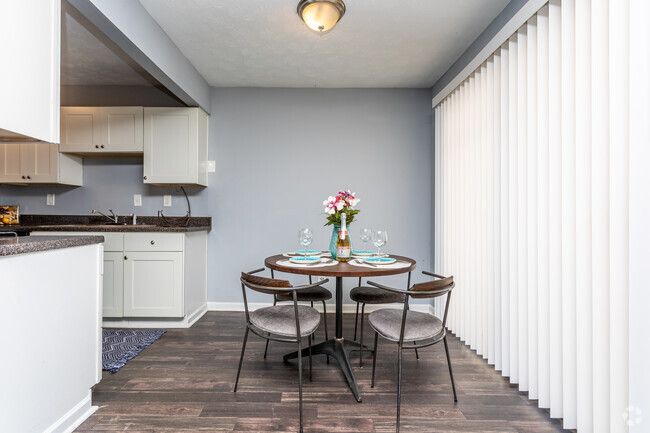 The Woods At Peppertree Apartments | Decatur, GA