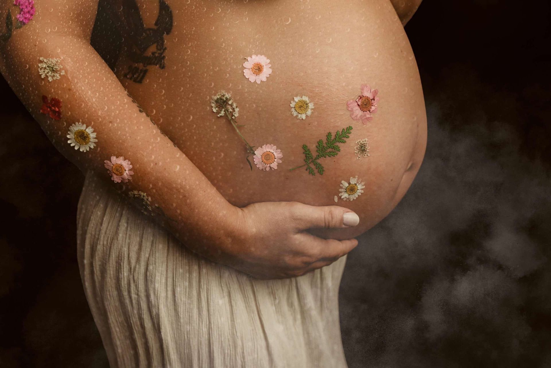 20 Unique Maternity Photo Shoot Ideas