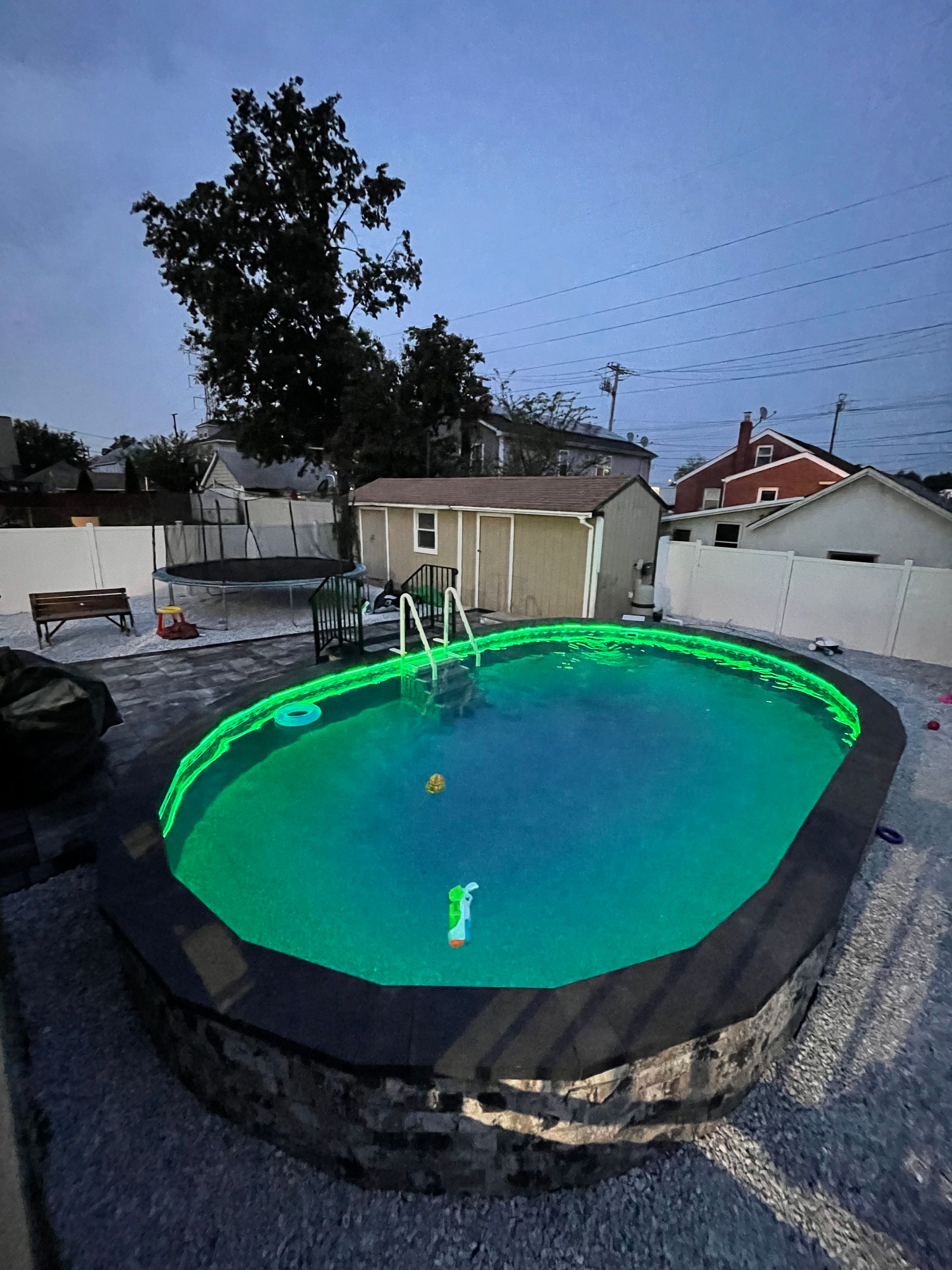 Kiki Pools