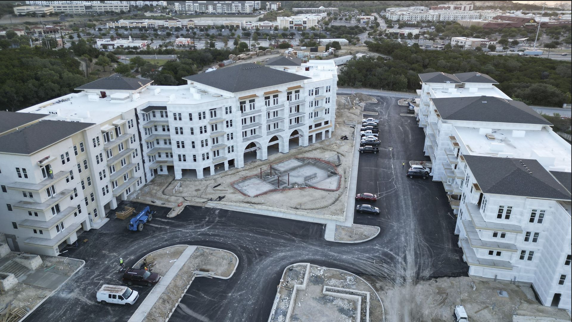 Apartment Development Cortesin | Criterion Development Partners