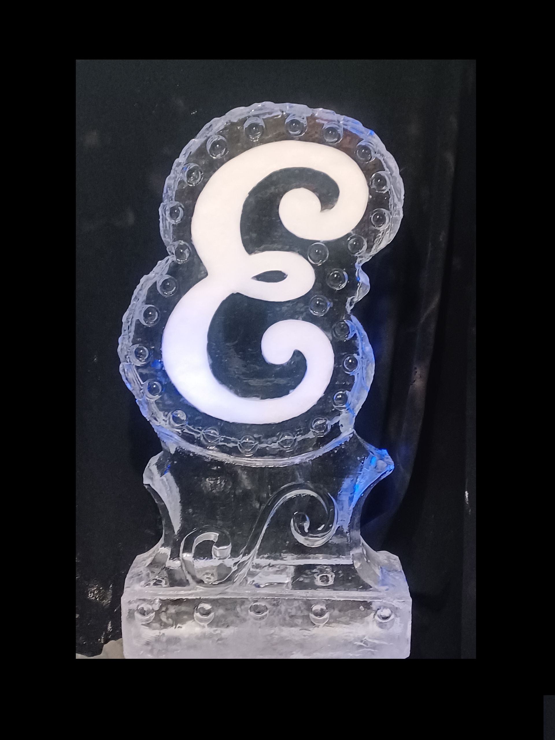 Ice Sculptures and Ice Carving | Philadelphia, PA | Franks Ice Service