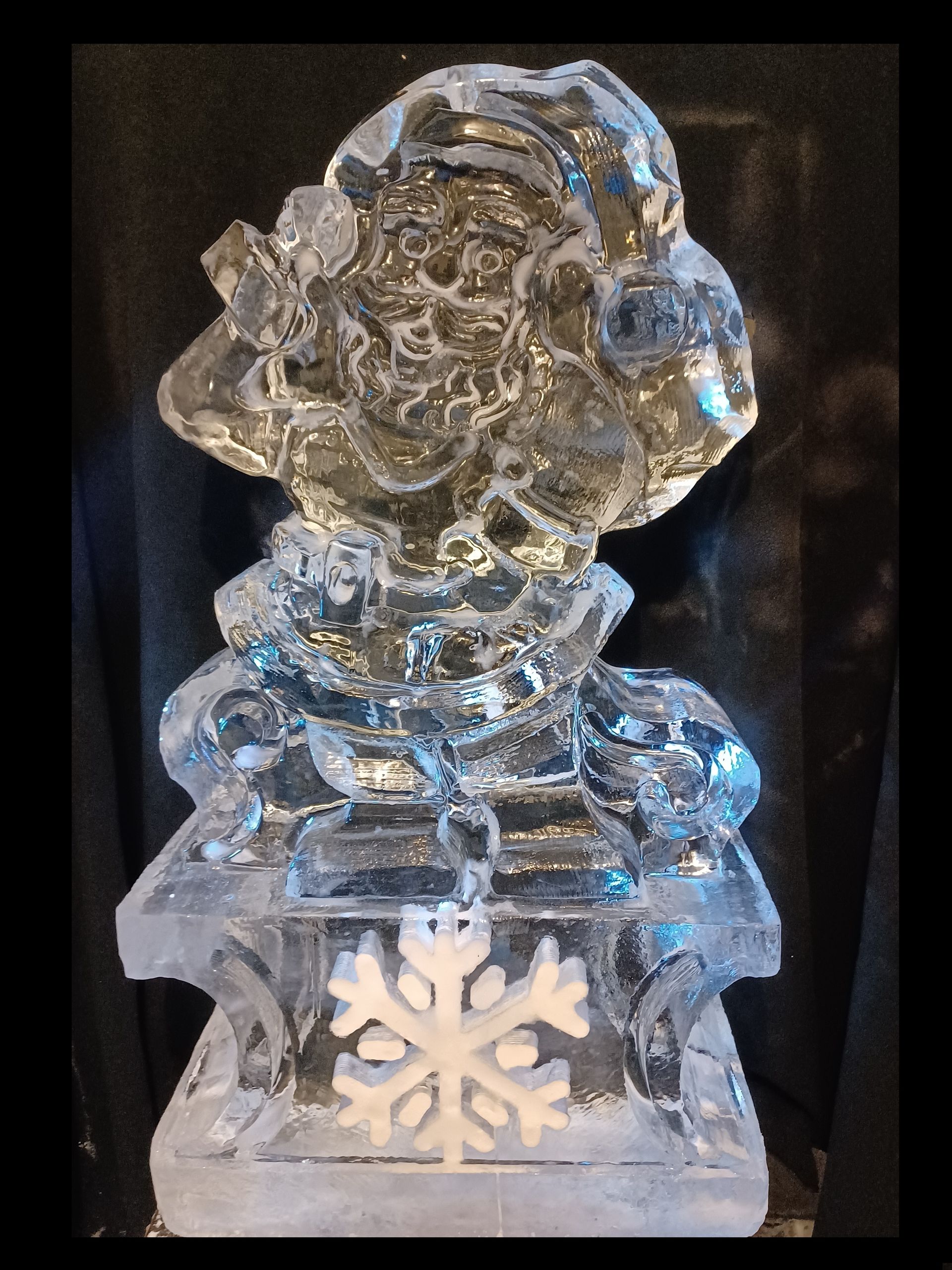 Ice Sculptures and Ice Carving | Philadelphia, PA | Franks Ice Service
