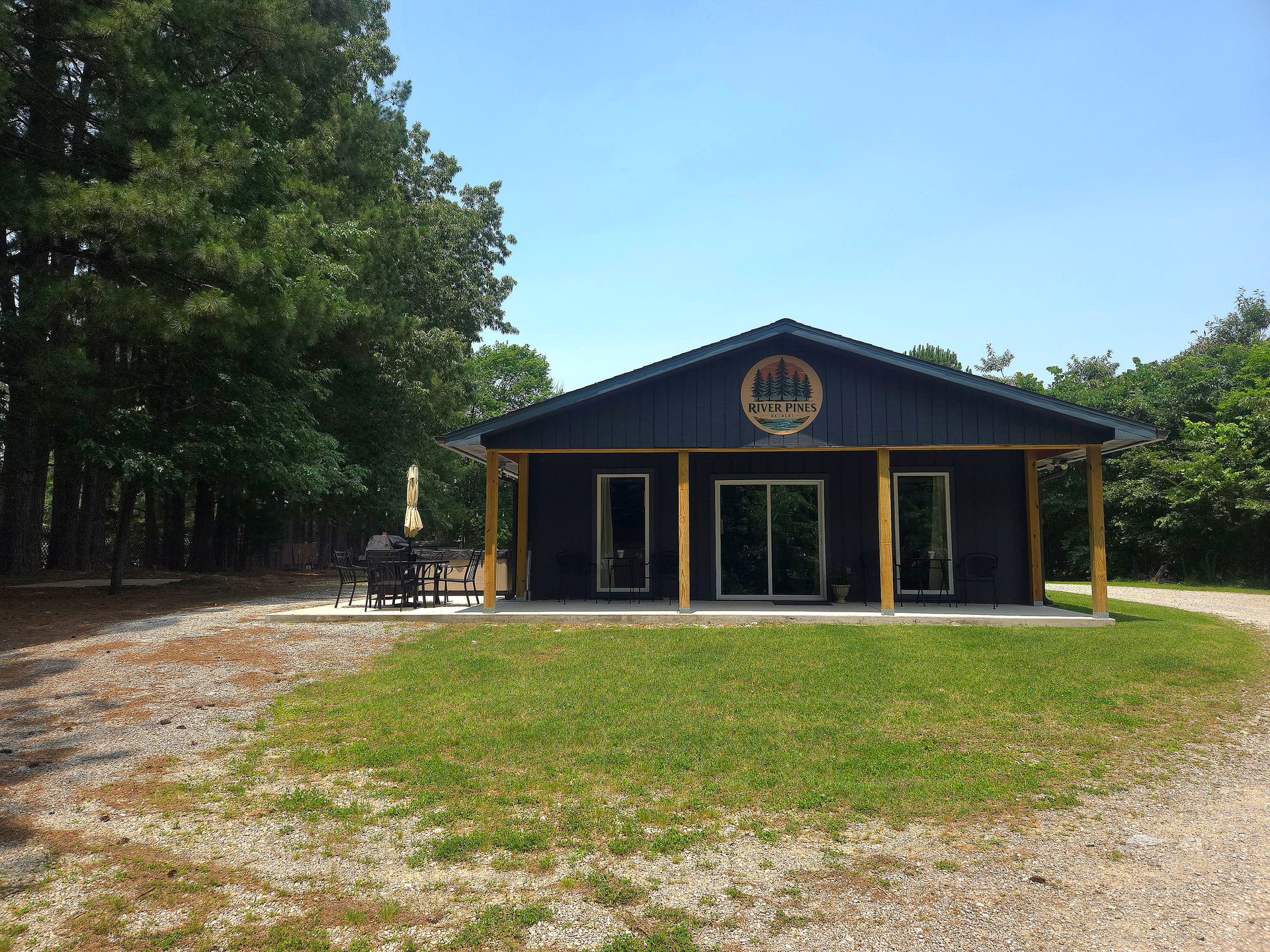 Cabin 8 | River Pines Retreat | White River Cabin Rental