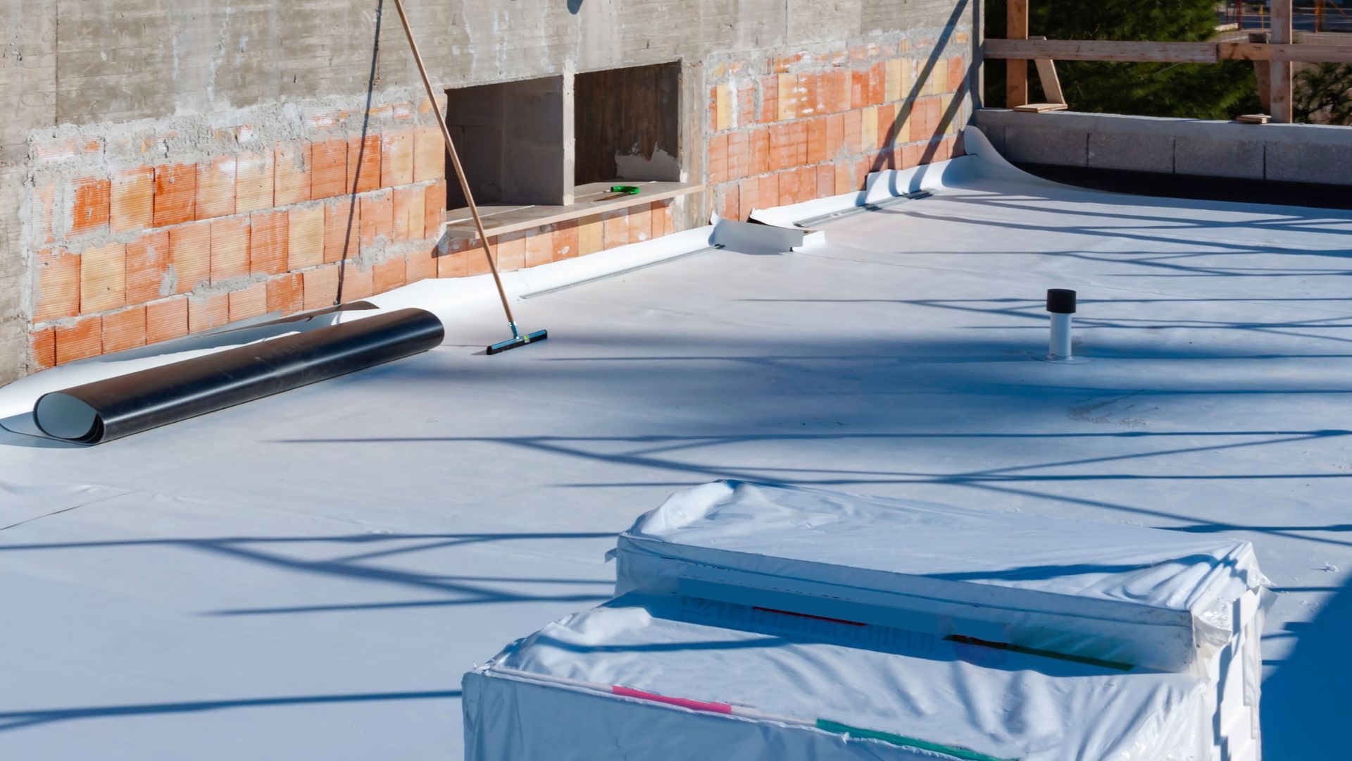 Understanding TPO Roofing Installation: What to Expect and How It Works