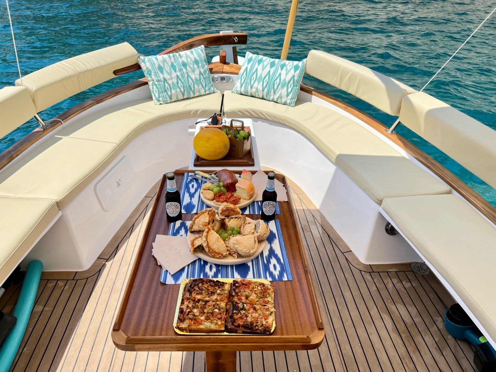 Llaut 100% eléctrico M/ fabricado en Mallorca | Medvolt Marine