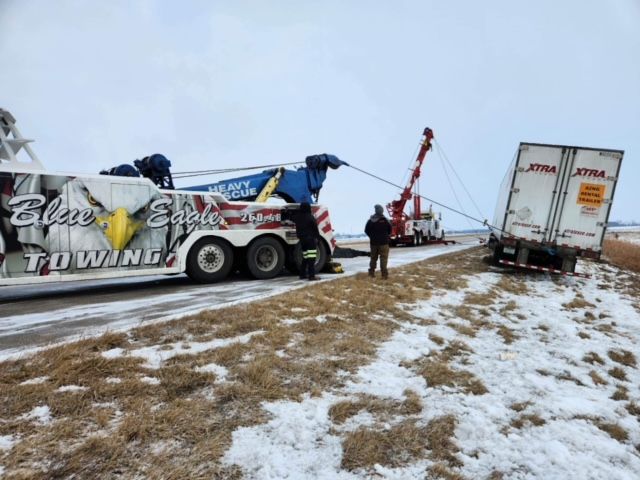 Gallery - Fort Wayne, IN - Blue Eagle Towing