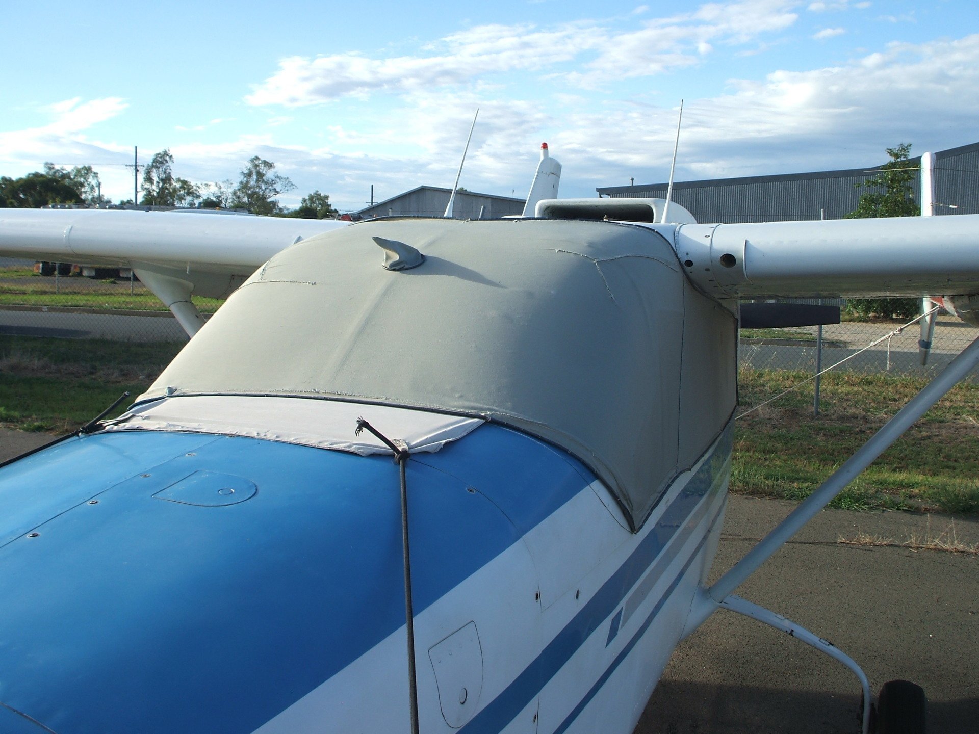 Canvas Work Albury Wodonga | Universal Upholstery